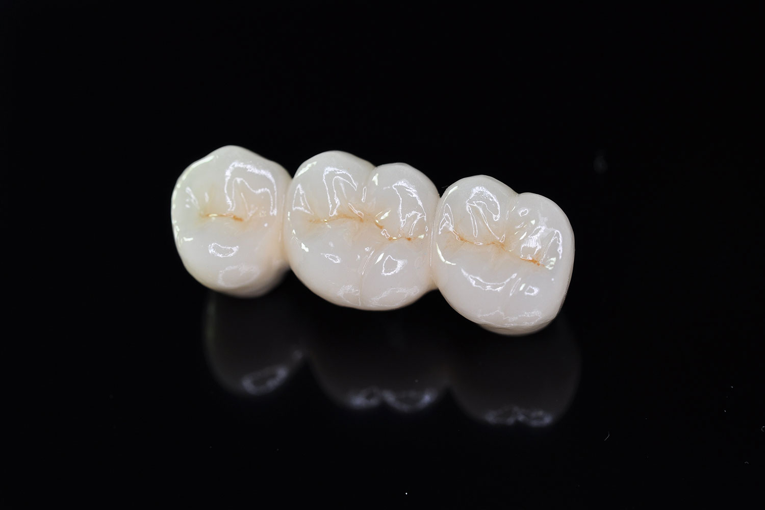 Sharp Dental Laboratory – Your Ideal Dental Partner